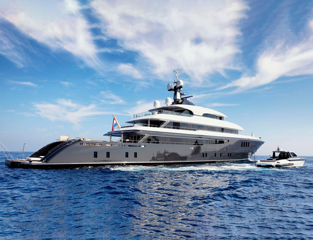 Icon Yacht | Bryan O'Sullivan Studio